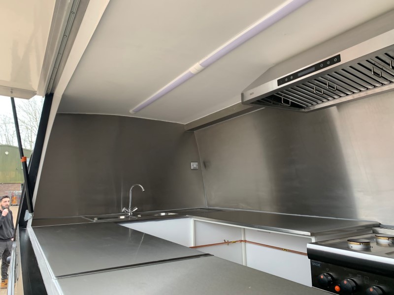 How much does it cost to build a street food vehicle?